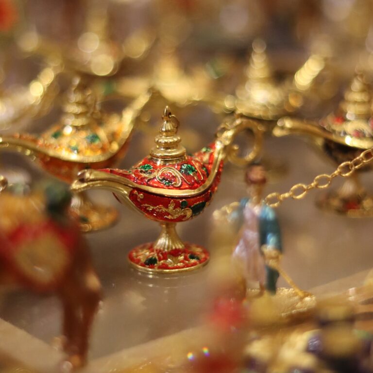 Medina Mall Marrakech - Your Moroccan Crafts Destination